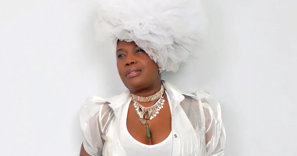 ReelTV™ | Esther Sings